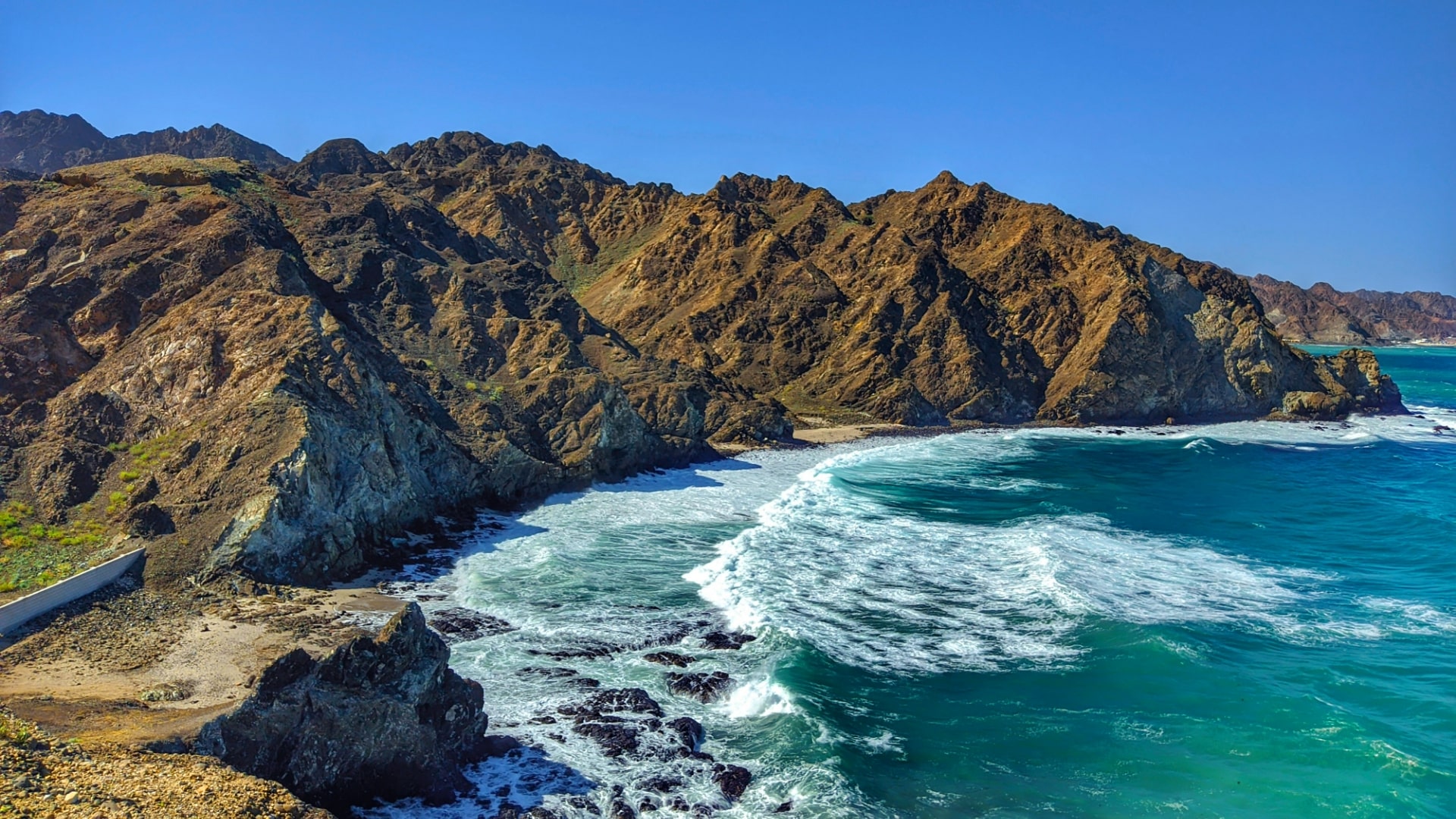 Discover the wonderful diversity of Oman - Pearl of Arabia